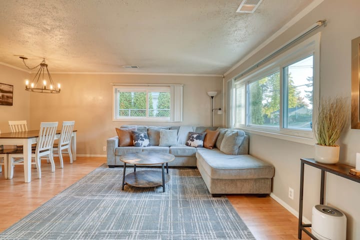 Charming Bungalow. Dog Friendly. - Beaverton, OR