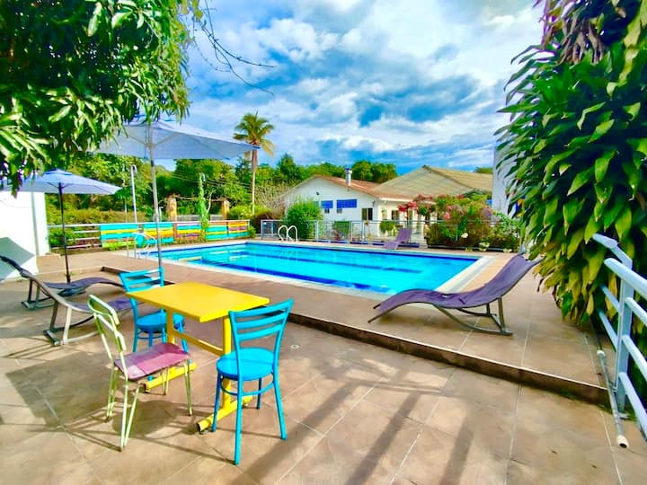 Paradisiaca Finca De Descanso En El Clima Perfecto - La Mesa