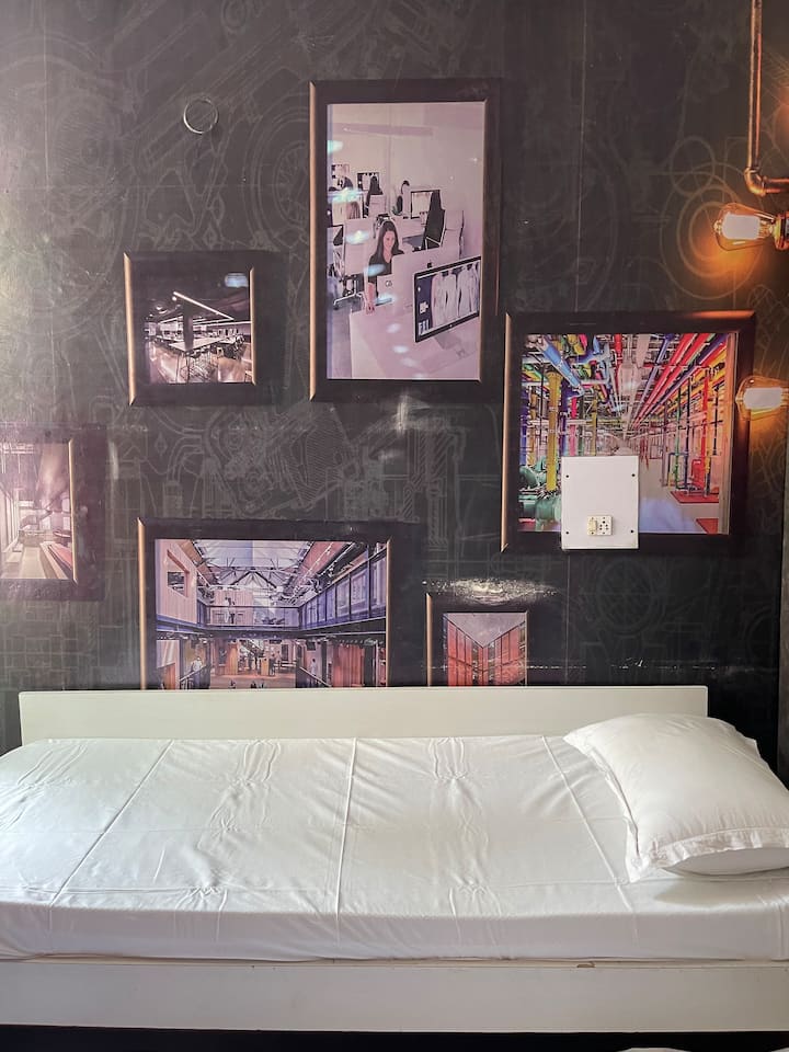 Comfort - Amritsar, Hindistan