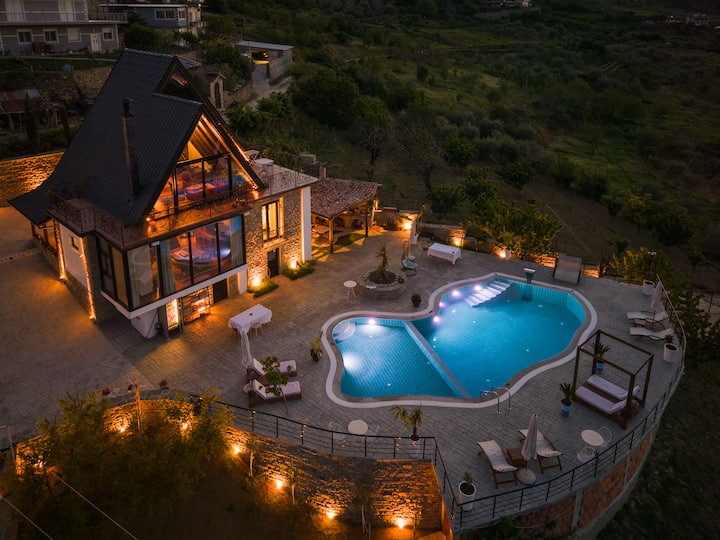 Sunrise House - Swimming Pool ( 2nd Floor ) - Albania