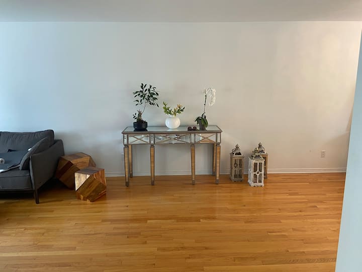 Cozy Home In Laval St Dorothée With Heated Pool. - Dorval