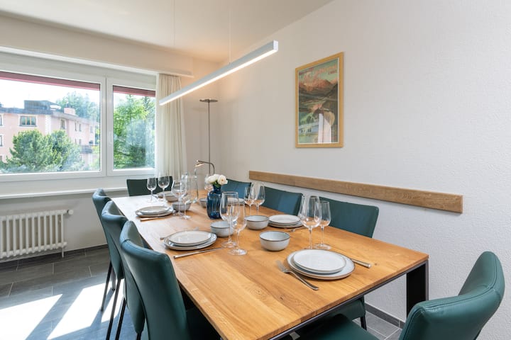 Luxury Mountain Nest – Ideal For Families & Groups - Saint Moritz