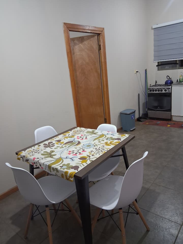 Kauaraki 
Céntrica Y Equipada - Easter Island