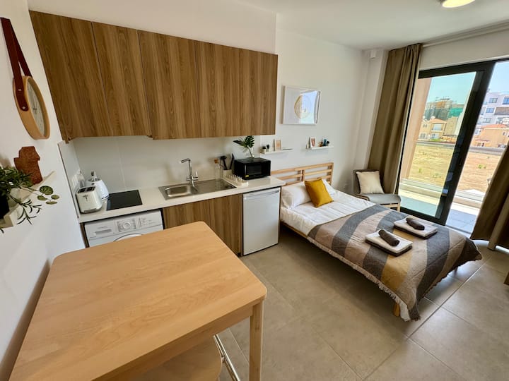 Beautiful & Bright Studio In Paphos, Universal - Kato Paphos