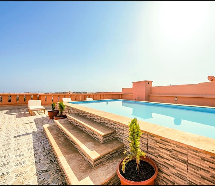 Hypercentre. Guéliz.cosy
2 Piscines.sauna.hammam. - Marrakech