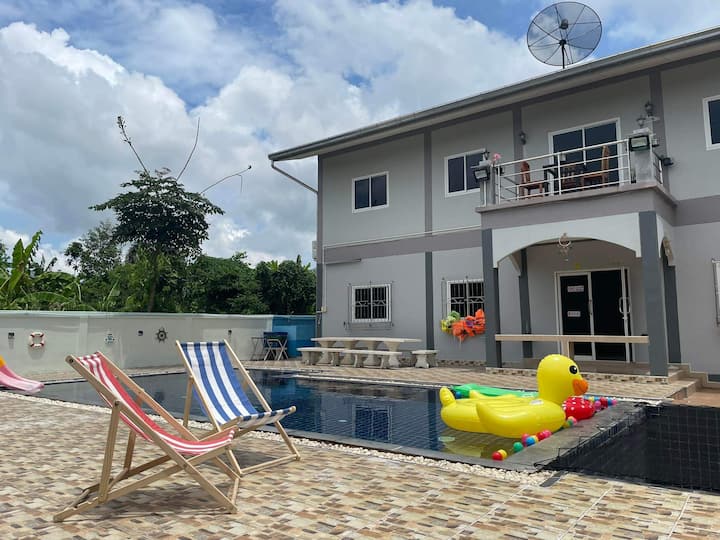 Sattahip Pool Villa - Sattahip