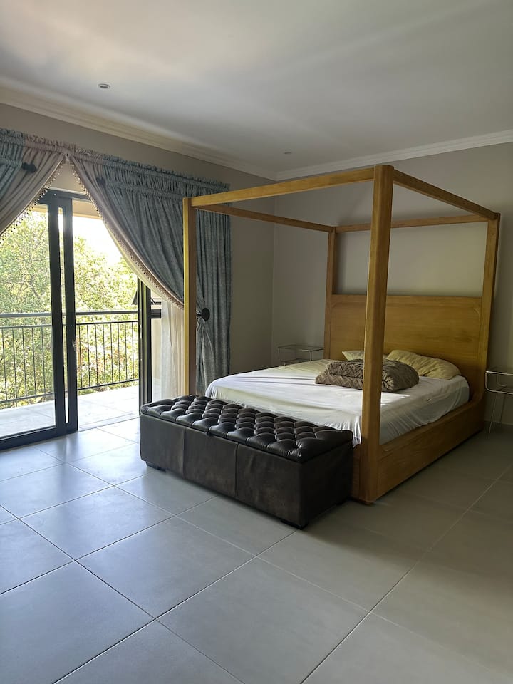 Holiday Home Nelspruit - Nelspruit