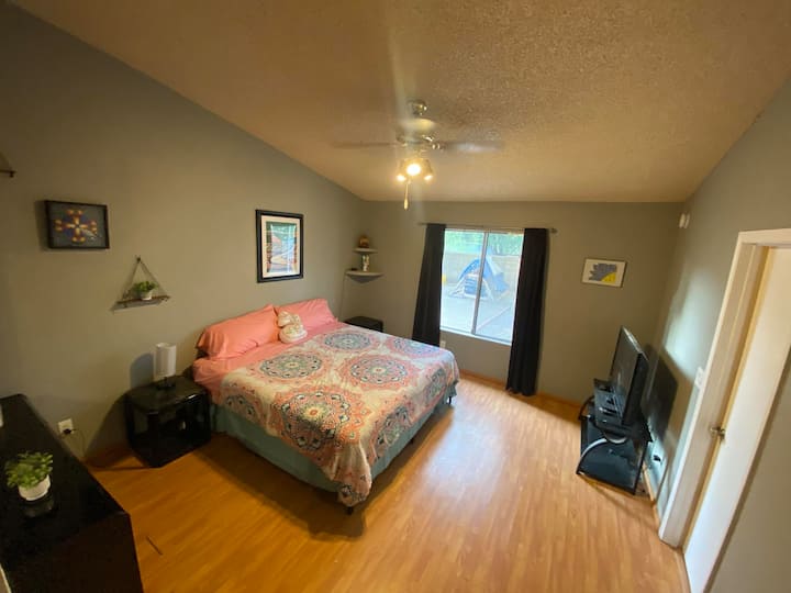 3br House • Pet Friendly • Near Freeway & Shopping - Tucson