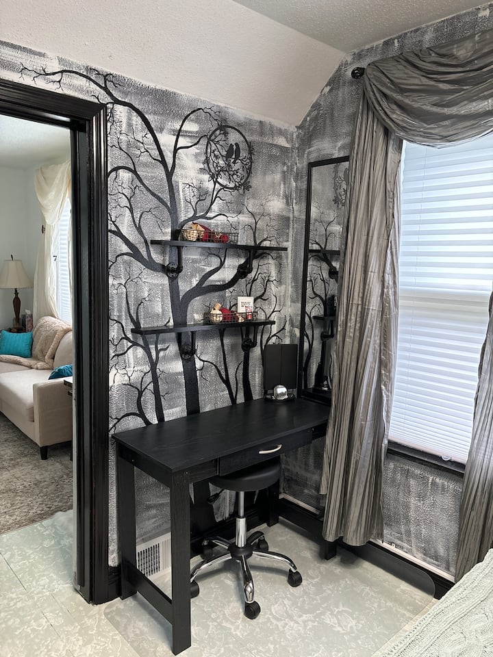 Granny's Corner Suite - North Dakota