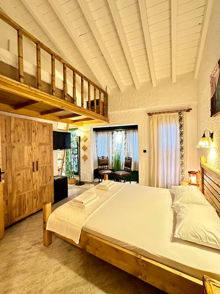 Hacımemiş’de Masalsı Alaçatı - Alaçatı