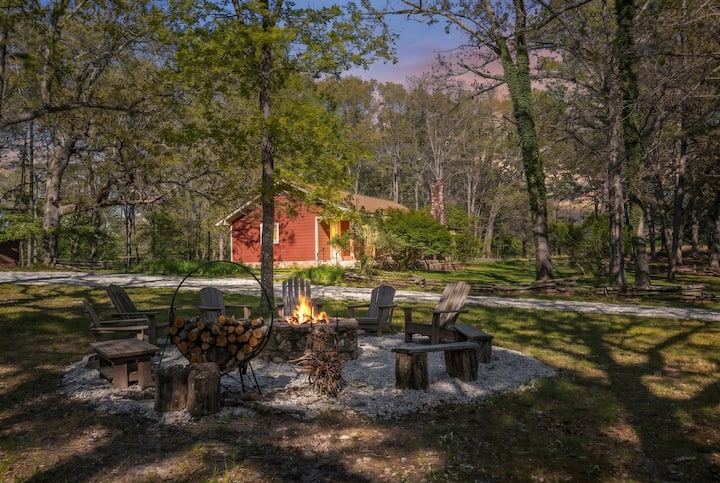 Peaceful Cabin Near Montauk & Current River - Montauk State Park, Salem