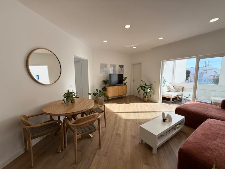 Cozy Coastal Gem - Walk To Beach - Praia da Luz