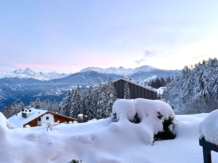 Alpine Family Home Near Center 2 Bedroom/2 Bath - Crans-Montana