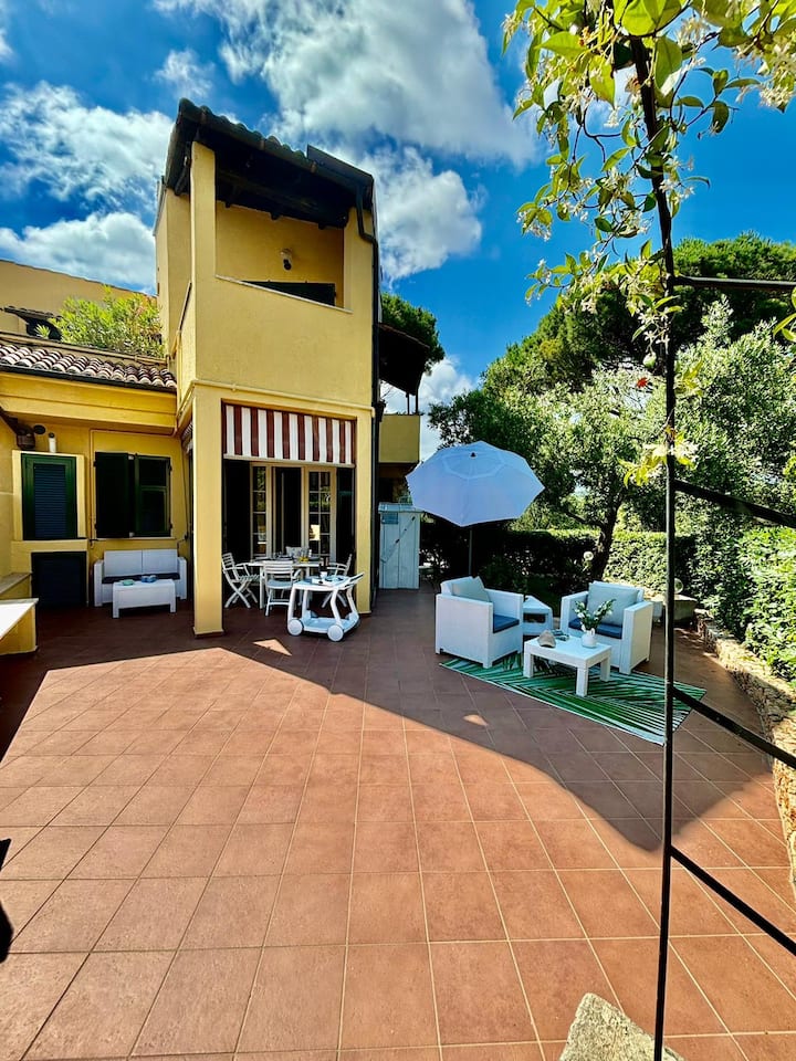 Bella Casa Beach And Bike - Finale Ligure