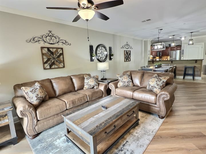 Legacy At The Summit Downtown Gatlinburg - Gatlinburg, TN