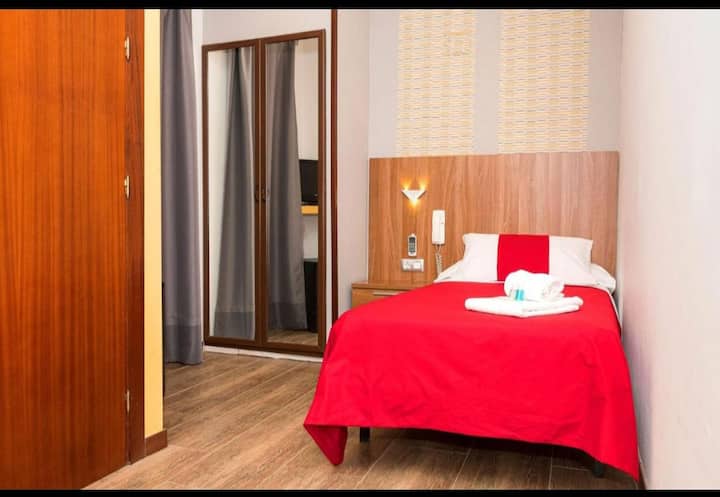 Hostal San Francisco Habitación Individual - Cádiz