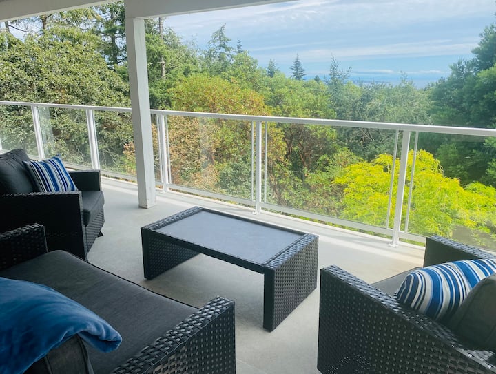 Oceanview Oasis Near Beaches, Trails & Downtown - Langford