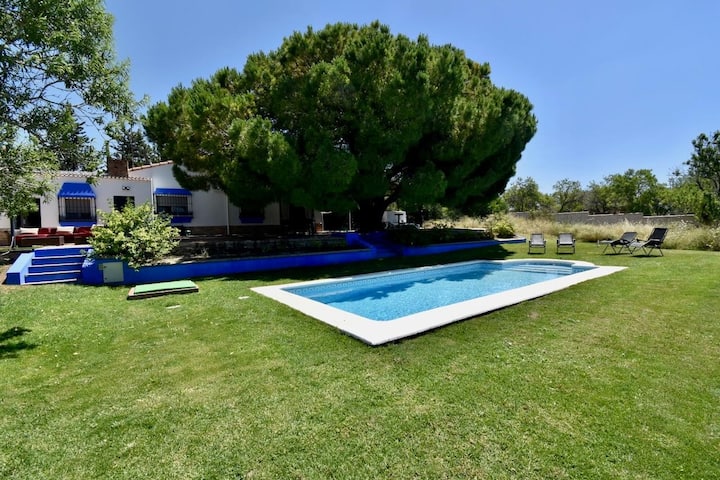 Julia - Chiclana de la Frontera
