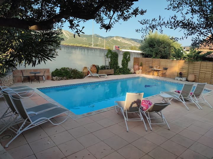 Hébergement Pour Le Bol D Or à 15 Km Du Circuit - Gémenos