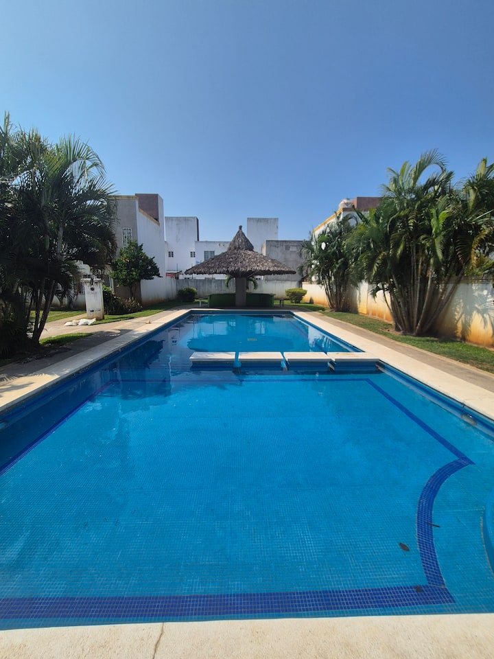 Linda Casa Con Alberca En Acapulco. ¡Renovada! - Acapulco