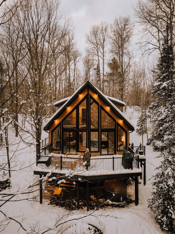 Cottage In Huntsville, Muskoka. Hot Tub + Sauna. - Huntsville