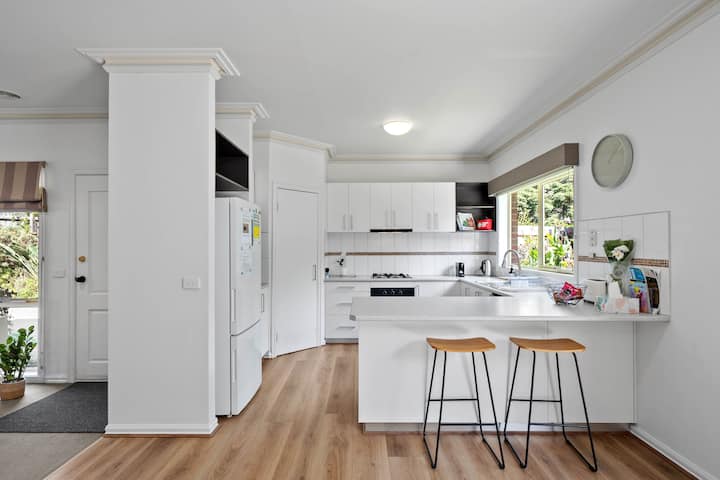 Quiet & Spacious Family-friendly 3br 2bath Home - Lilydale