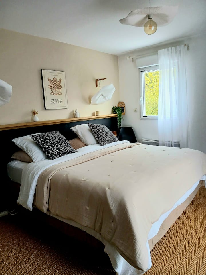 Chambre Spacieuse En Bord De Rivière Et Pdj - Lannion