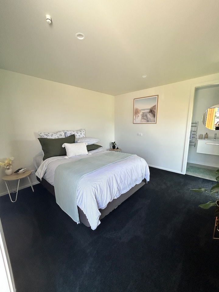 Raglan Bungalow - Raglan