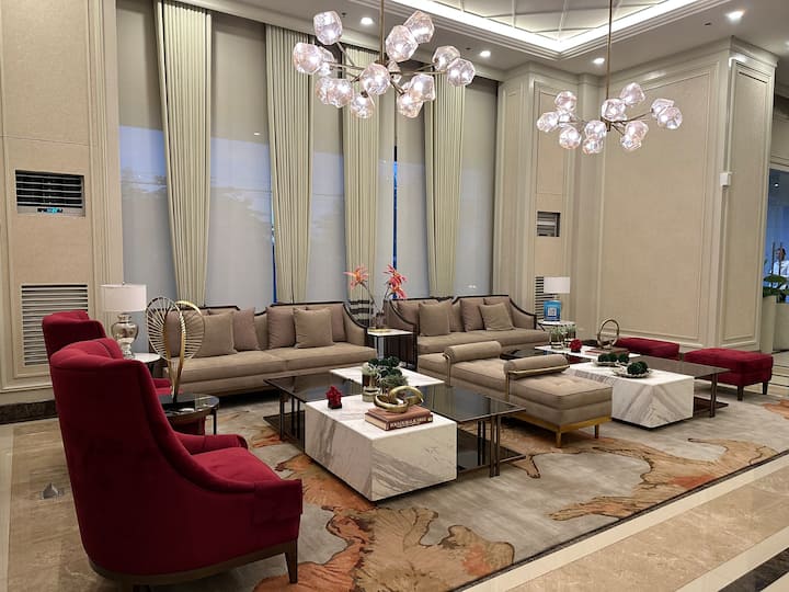 Festive Walk 2 Bedroom Mansion - Iloilo City