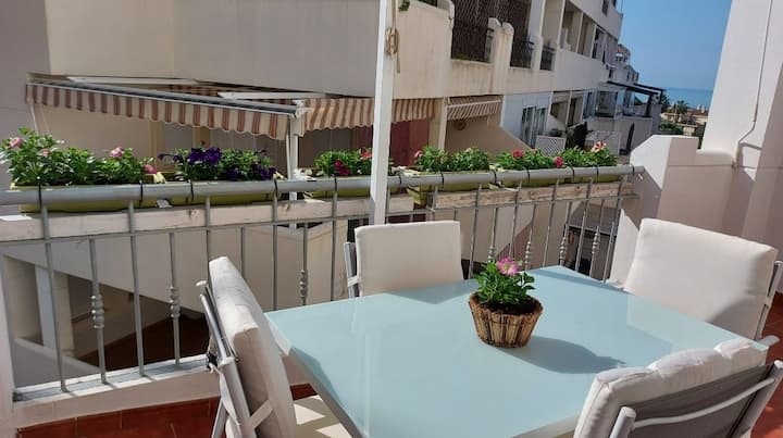 Habitación Con Baño  En La Costa Del Sol. - Benalmádena