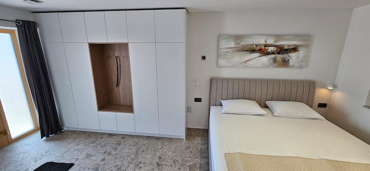 Apartma 3 Delux - Vrt - Ljubljana