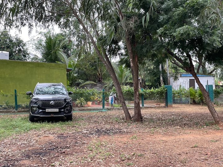 Farm Cottage Close To Sea - 維薩喀巴坦