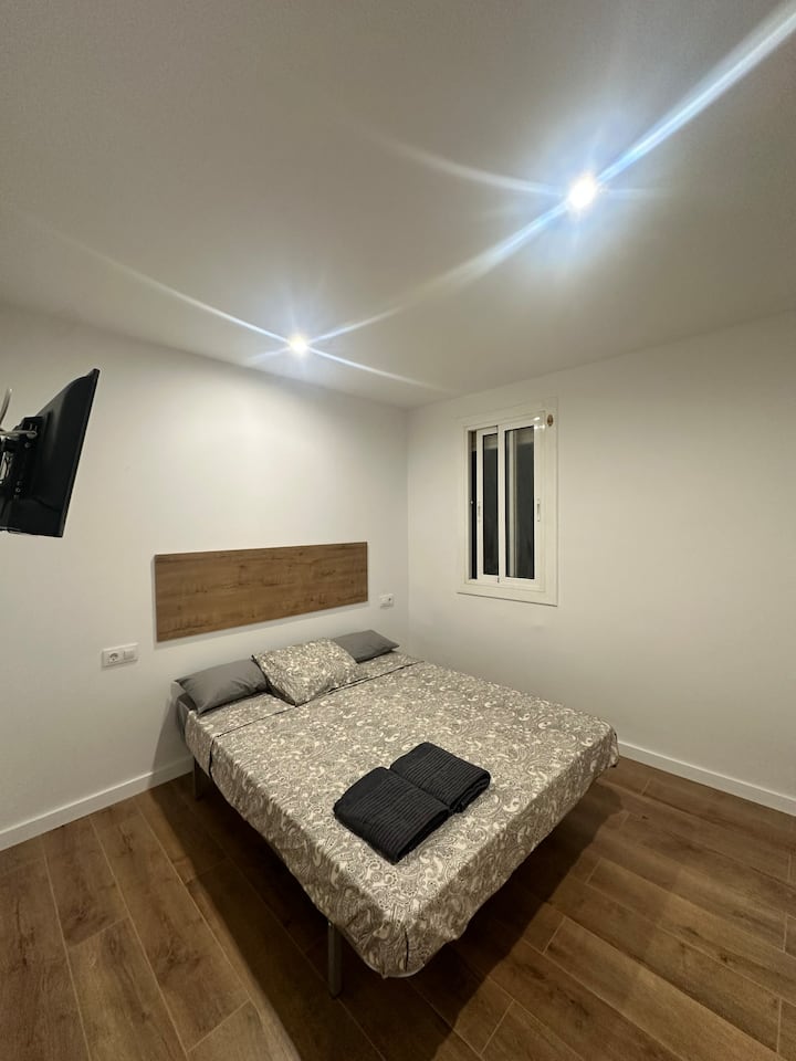 Habitación Doble Interior En Apartamento Bonito - 巴塞隆拿