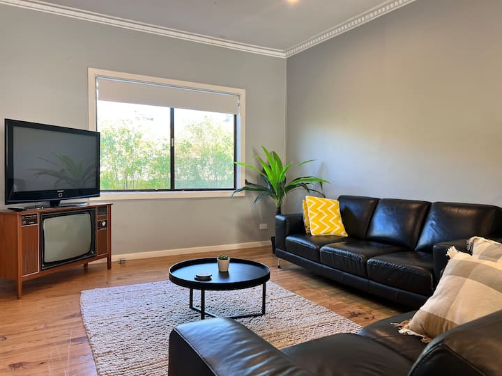 The Cottage - Canberra