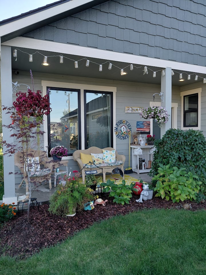 Furnished-1 Bedroom-apartment - Spokane Valley, WA