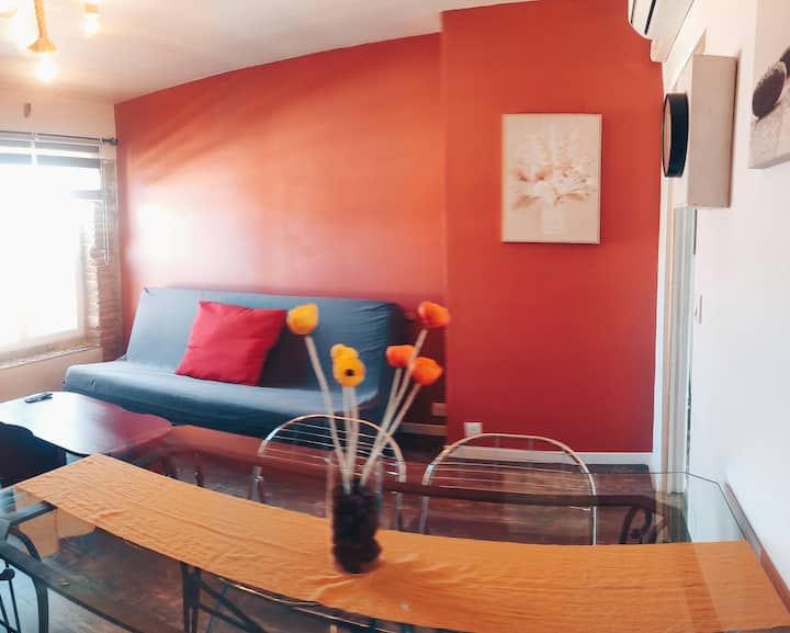 Bienvenue Chez Uzu Et Ludovic - ibis Perpignan Nord
