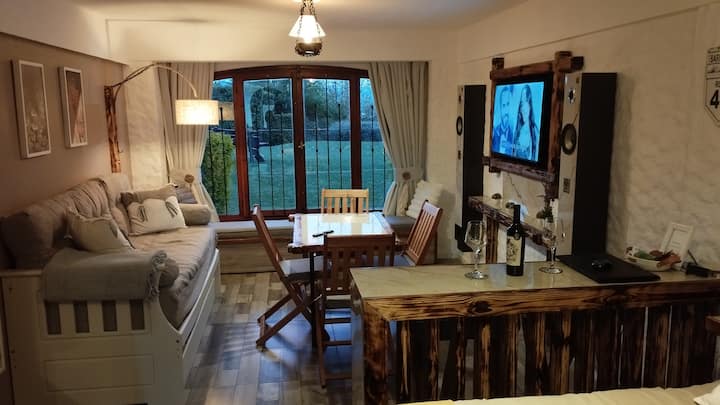 Apartment With Views Of The Lake, Hills And Park. - San Carlos de Bariloche