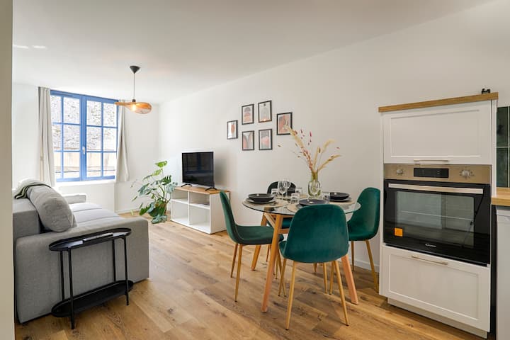 Le Logis Des Remparts- Appartement- Hyper Centre - Josselin