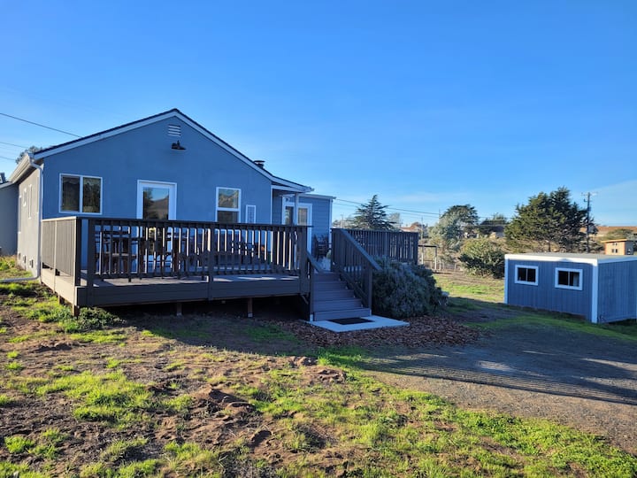 Amazing Views, Sleeps 9 Cottage At Way's End - Montaña de Oro State Park, Los Osos