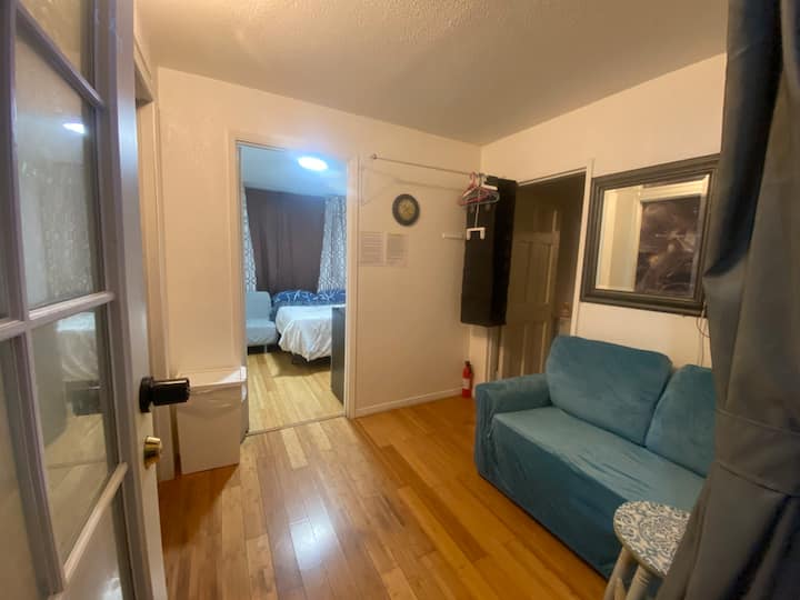 Master Bedroom Wit Private Entrance Tv Bath Fridge - La Habra, CA