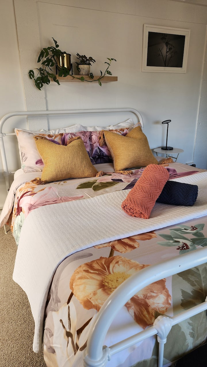 Good Vibes Ahuriri 
(Self Contained Studio) - ネーピア