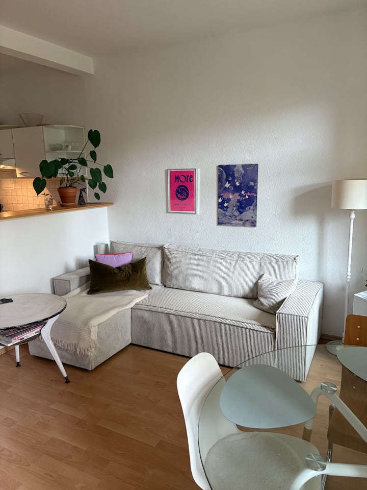 Ruhige Wohnung Mit Balkon Am Kanal In Plagwitz - ライプツィヒ