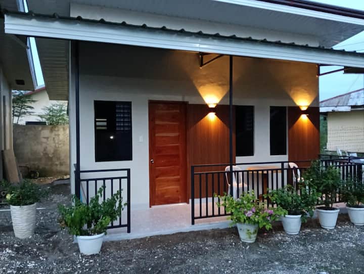 Villa Kendra (2 Bedrooms With 1bathroom - Moalboal