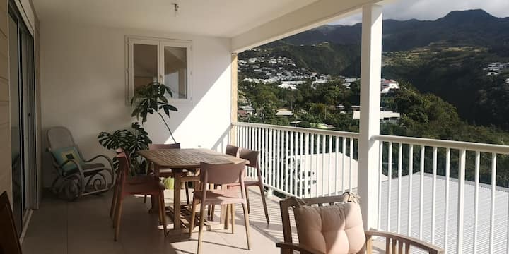 Jolie Chambre Avec Salle De Bain - Saint-Denis, La Réunion