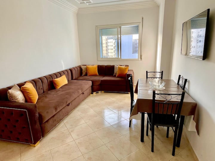 Amplio Con Balcón, Céntrico, Ideal Para Familias - Tetouan