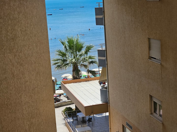 Bral Beachfront - Peaceful Apartment - Durrës
