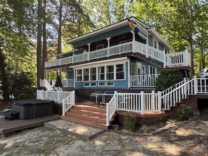 Coburn's Cove - Lake Gaston - Lake Gaston