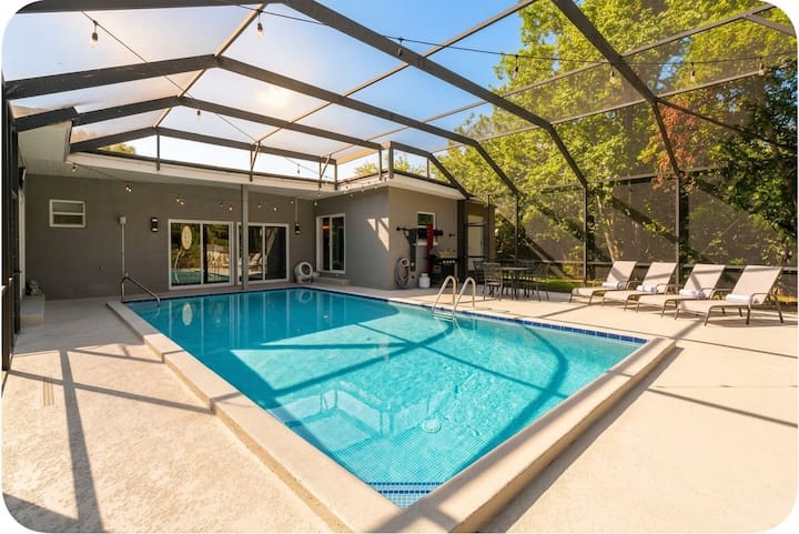 Pool | Grill | Large Backyard | 8 Mins Downtown - Winter Park, FL