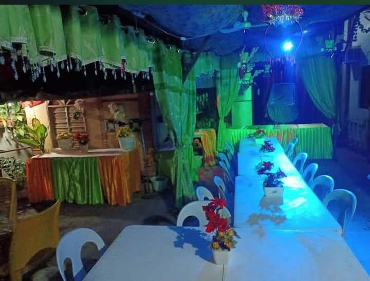 Jj888 Kitchenette Fam  Room W/ Karaoke In Moalboal - Moalboal