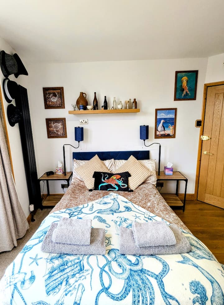 Beachside Bliss In Heart Of Town - Westgate-on-Sea